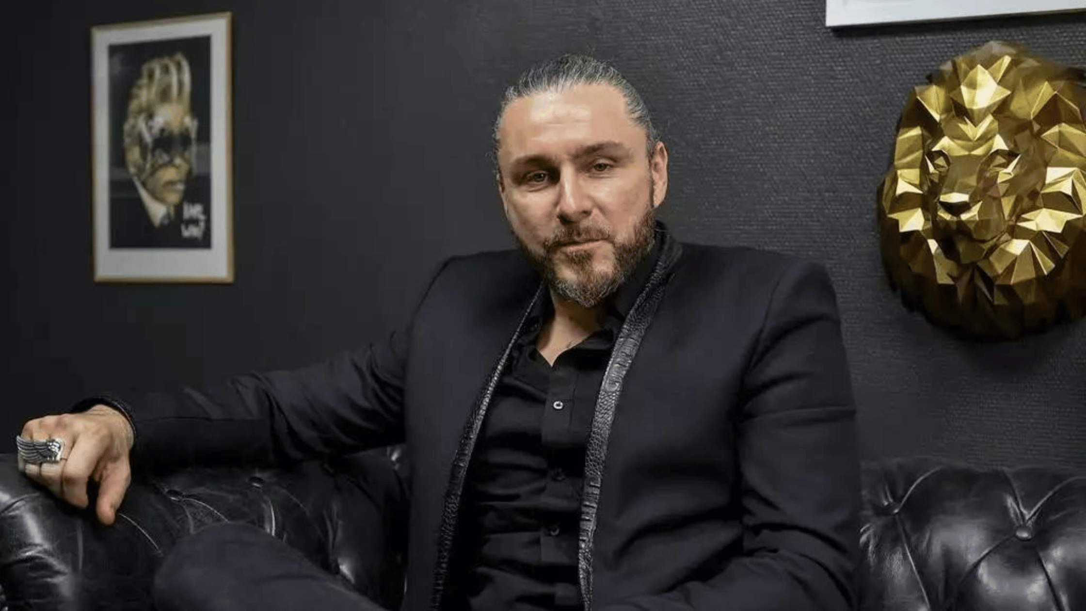 Qui est Raphaël Perrier